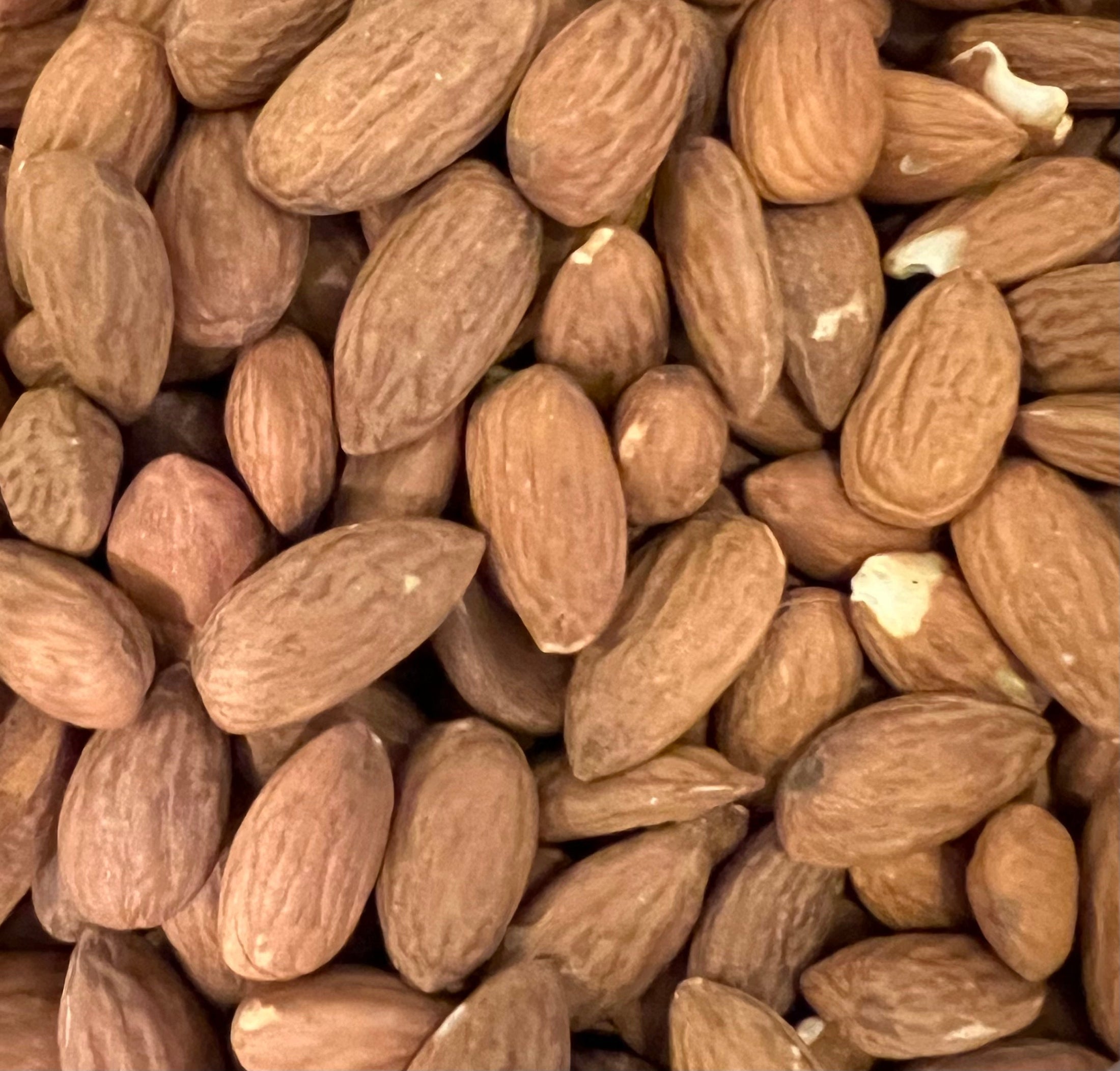 The Incredible Benefits of Almonds for Your Skin – MUDMASKY